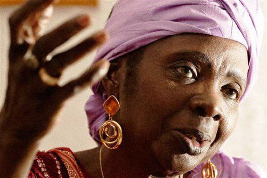 Aminata Sow Fall, écrivain : « La femme n’a jamais joué les seconds ...