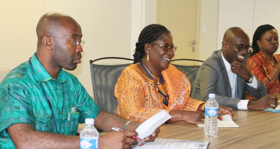 L’apatridie: La Représentante régionale du HCR pour l’Afrique de l ...